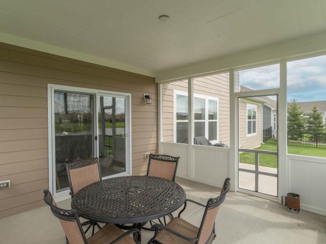 4223 Backstretch Ln, Bargersville, IN 46106 | MLS #22094
