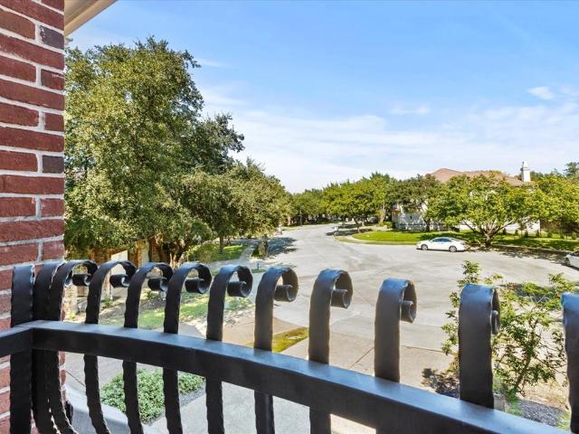 4223 Castle Rock Court