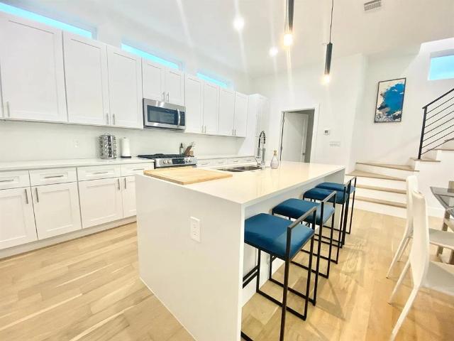 4223 Delano Place # 101