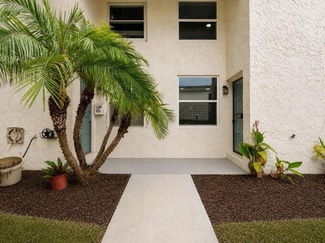 4223 LA Palma Ct, Tampa, FL 33611
