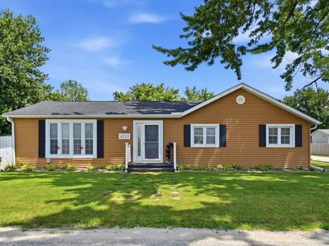 4223 rd St N, Port Byron, IL 61275