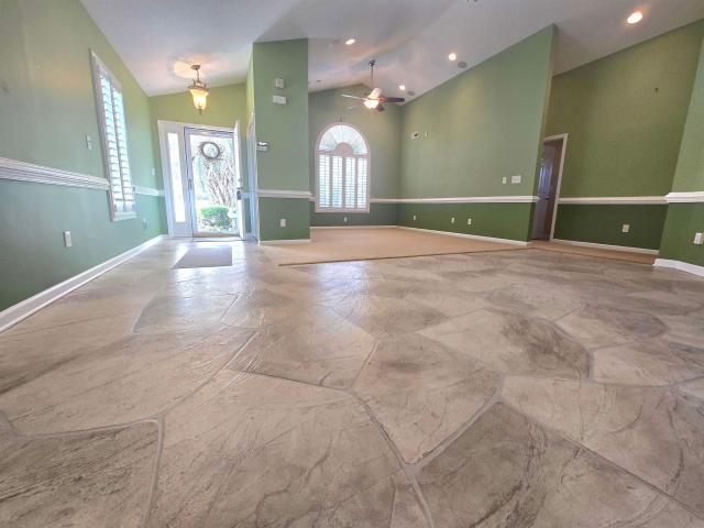 4223 Rivergate Ln