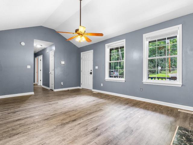 4223 Woodridge Drive