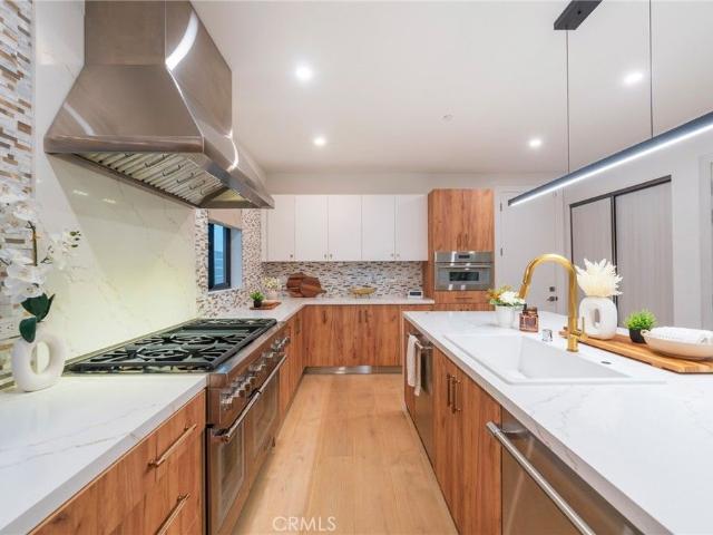 422 20th Street, Huntington Beach, US, CA