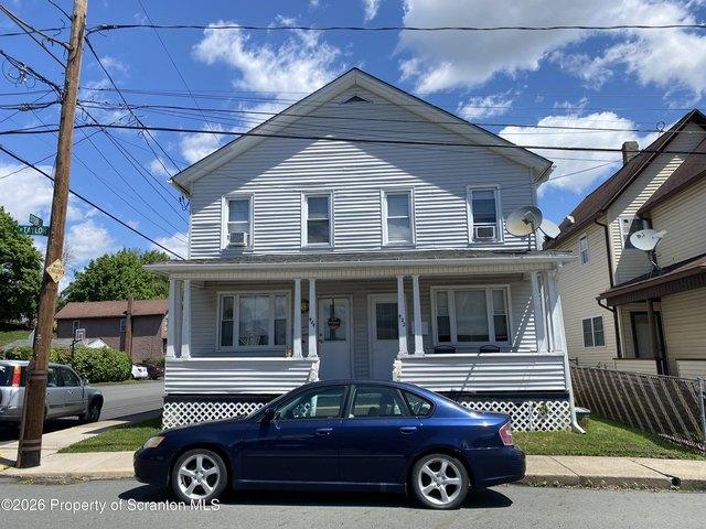 422 424 W Taylor St, Taylor, PA 18517