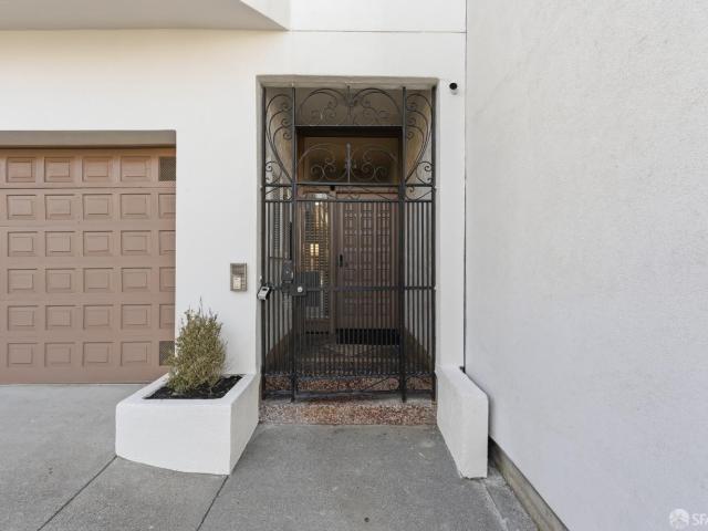 422 45th Ave, Unit 422, San Francisco, CA 94121 | MLS #426113 | Compass