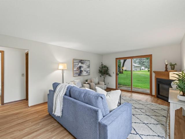 422 95th Lane NE