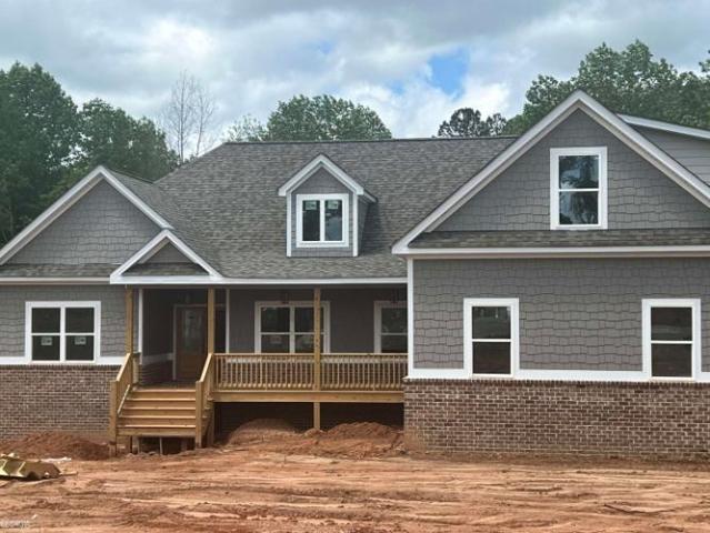422 Conner Ln, Williamson, GA 30292