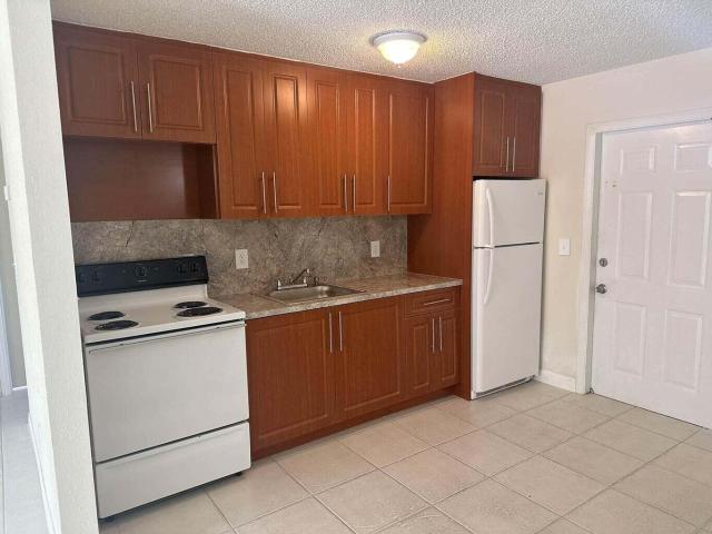 422 Caroline Ave, West Palm Beach, FL 33413 | MLS #R11167 | Compass