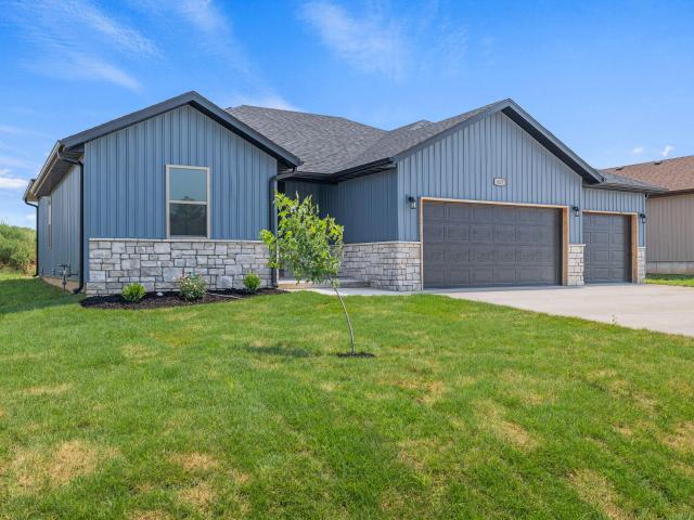 422 Beavertail Road