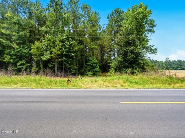 422 Benton Rd SE, Bolivia, NC 28422