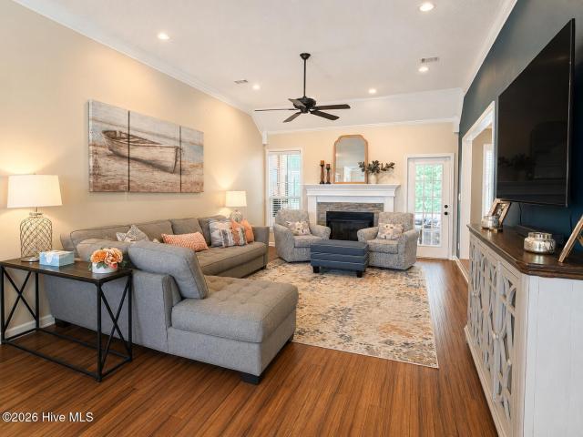 422 Gemstone Court