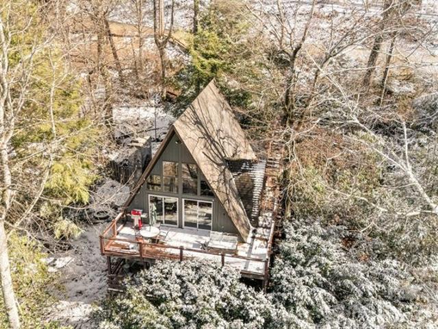 422 Glenaire Dr, Mars Hill, NC 28754