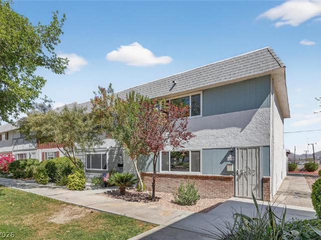 422 Greenbriar Townhouse Way, Las Vegas, NV 89121 | MLS #2767 | Compass