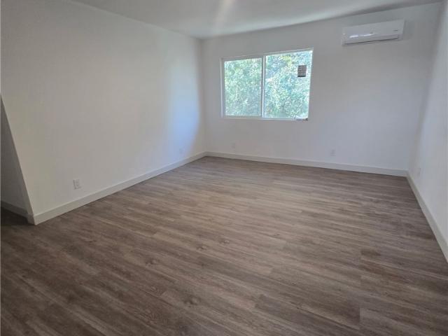 422 Devener Street C