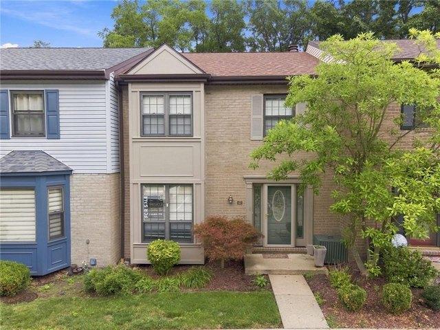 422 Edgetree Ln, Murrysville, PA 15668