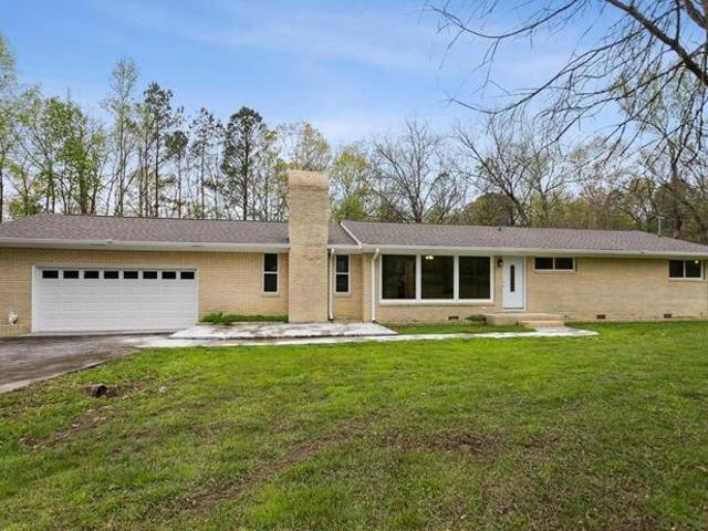 422 Everett Springs Rd SW, Calhoun, GA 30701