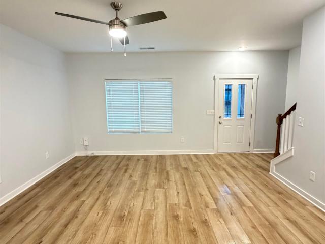422 Falls Pointe