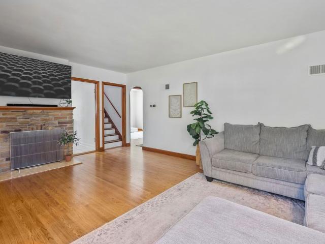 422 Harden Street