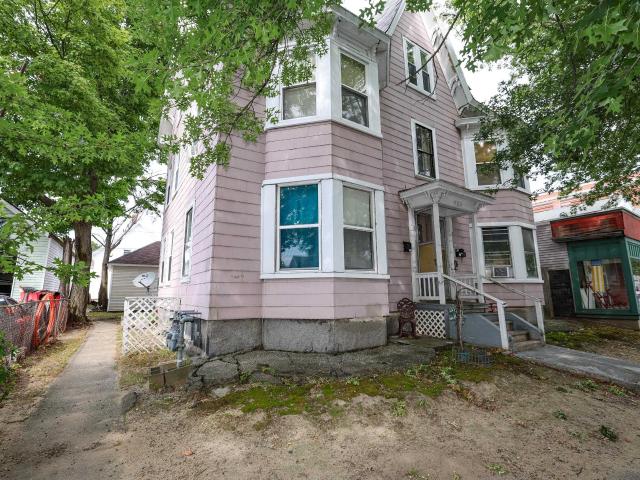422 Lake Avenue