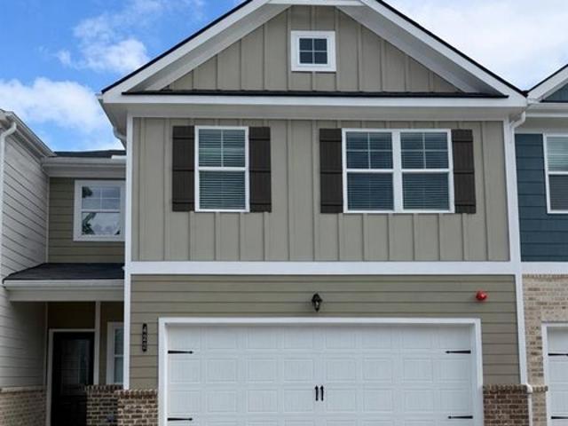 422 Lanier Cir, Woodstock, GA 30189