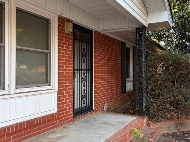 422 Lansdowne Rd, Fayetteville, NC 28314 | MLS #757521 | Compass