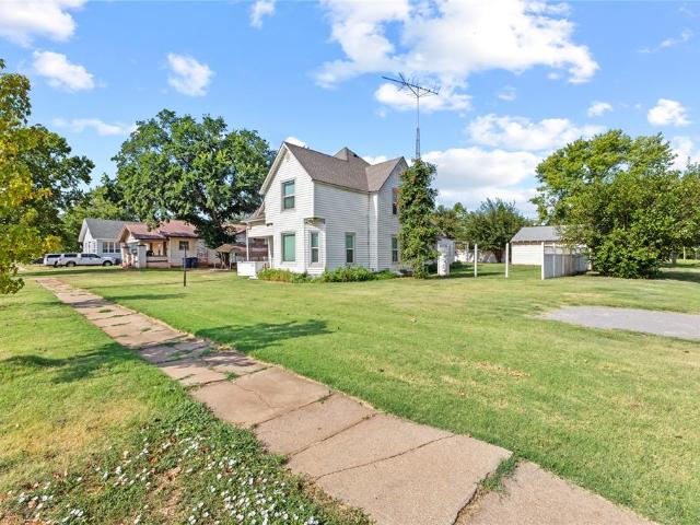 422 N Main Street