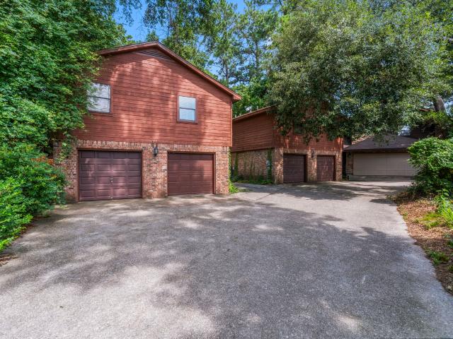 422 Nursery Road