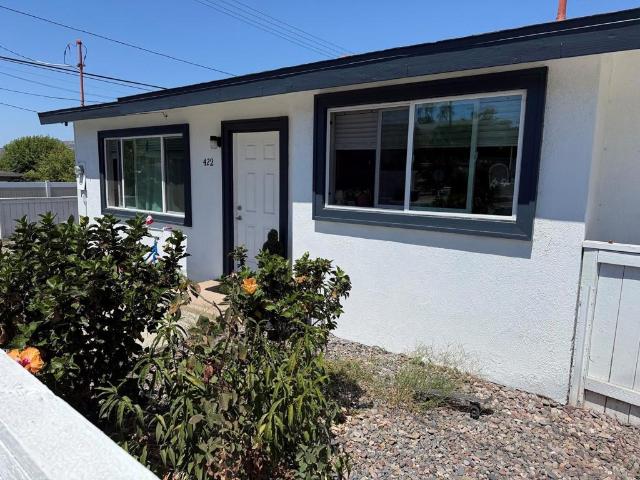 422 S Date St