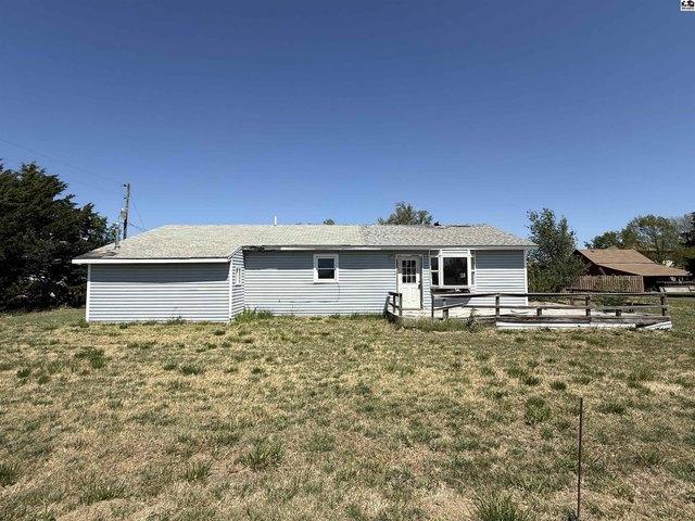 422 S Main St, Partridge, KS 67566