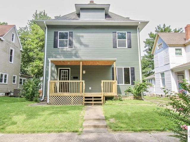 422 S Quincy Ave, Sedalia, MO 65301