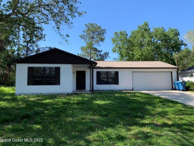 422 San Luis St, Palm Bay, FL 32908