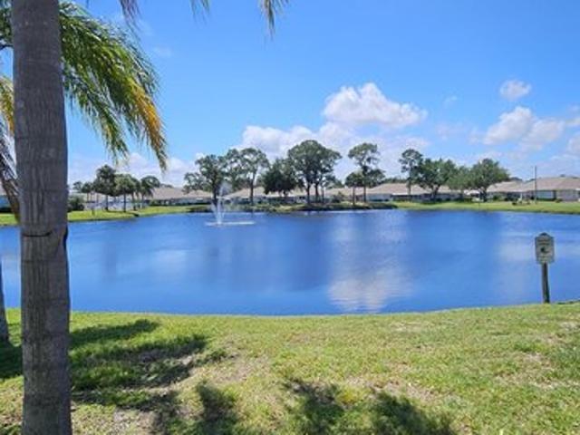 422 Sandpiper Dr, Fort Pierce, FL 34982