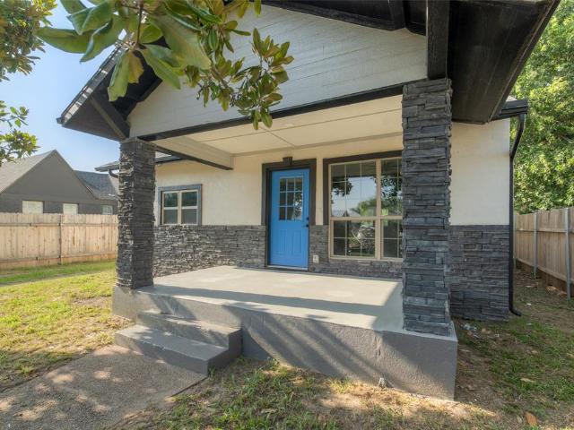 422 SE 17th Street