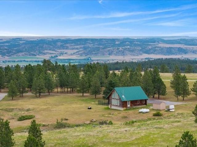 422 Shane Ridge Rd, Columbus, MT 59019