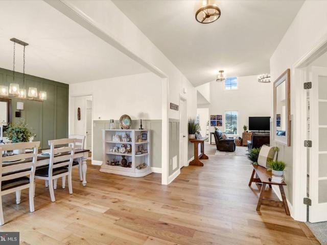422 Springhouse Lane