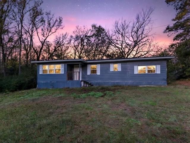 422 Stone St, Mineola, TX 75773