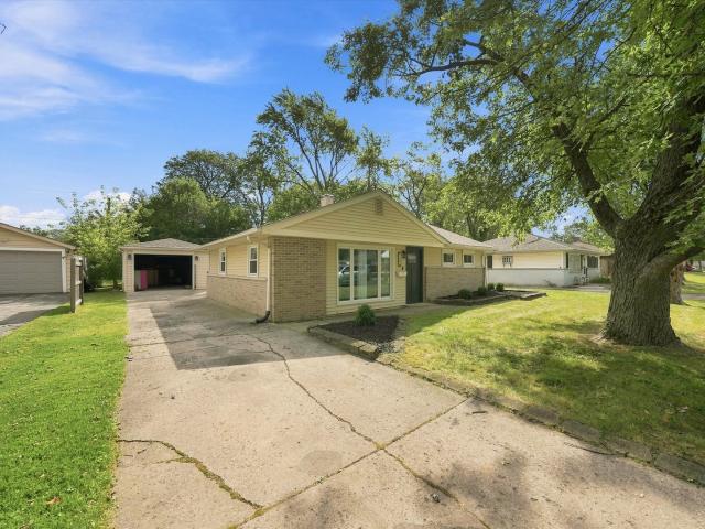 422 Suwanee Street