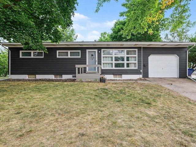 422 W Center St, Alma, MI 48801