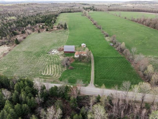 422 W Ripley Rd, Ripley, ME 04930