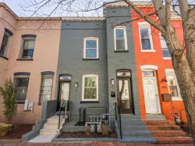 422 Warner Street NW Unit# 1, Washington, US, DC