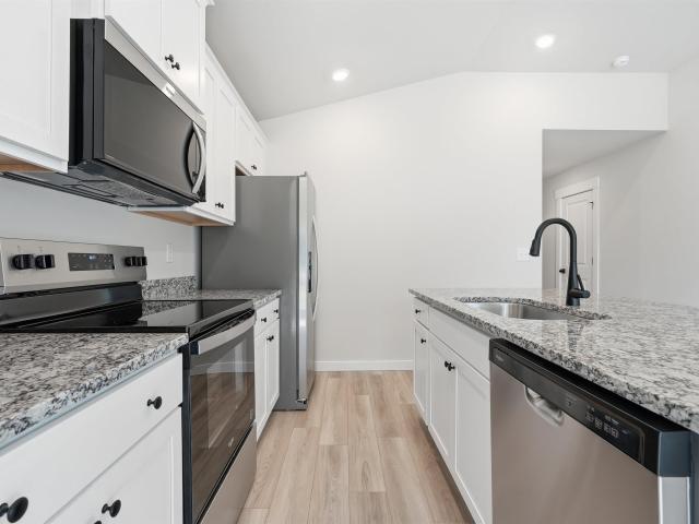 422 West Claywalk Way