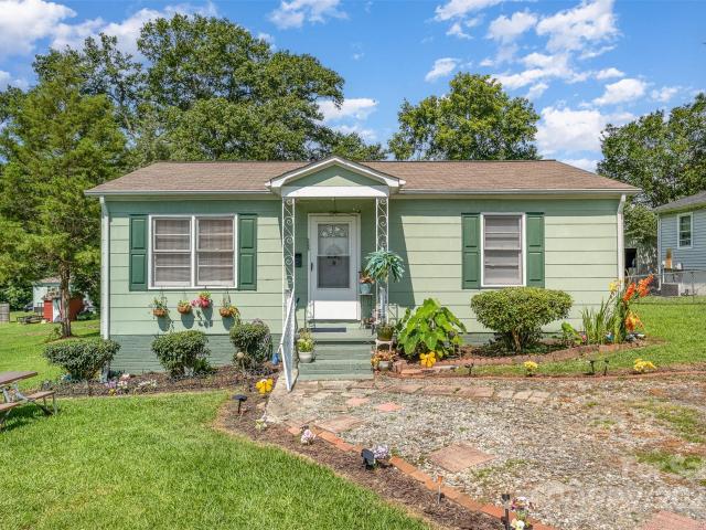 422 Wilson St, Mount Holly, NC 28120 | MLS #4272