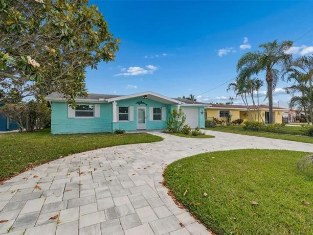4234 Floramar Ter, New Port Richey, FL 34652