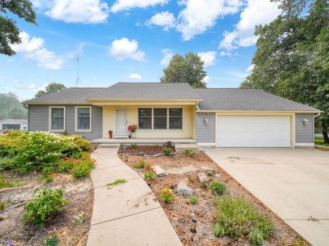 4234 Sauk Trl, Adrian, MI 49221