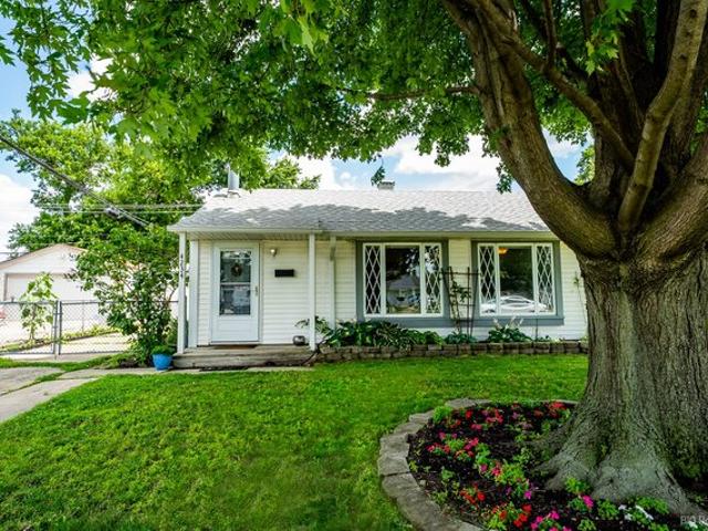 4234 W 90th Pl, Hometown, IL 60456