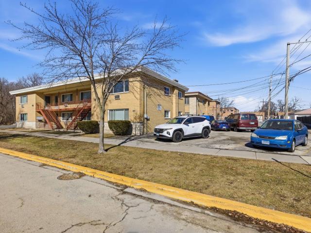 4235 S Harlem Avenue