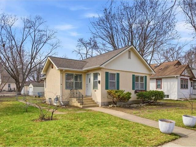 4235 Vincent Ave N, Minneapolis, MN 55412