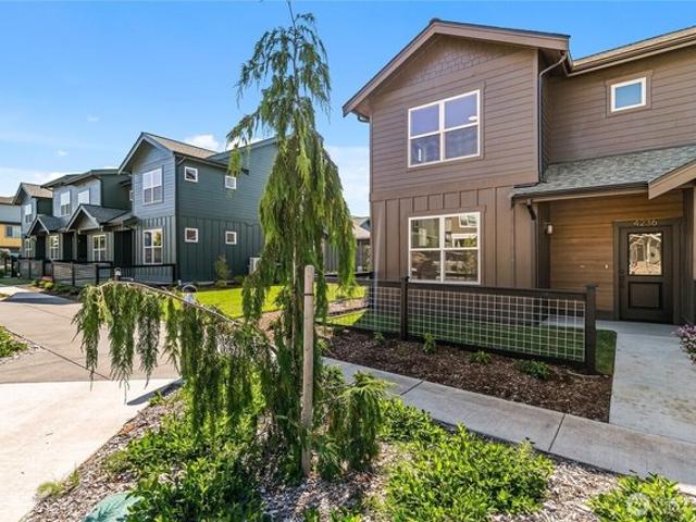 4236 Melrose Ln, Bellingham, WA 98226