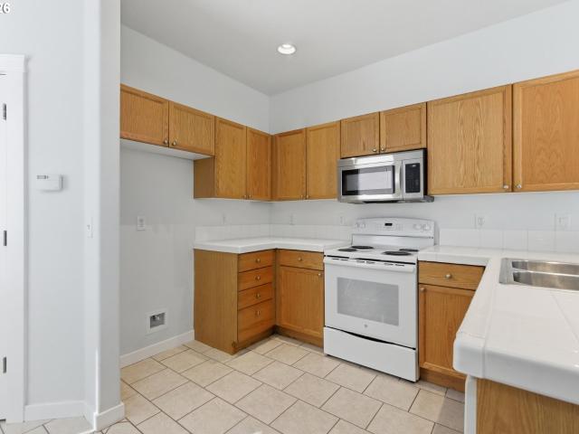 4236 NE 76TH AVE